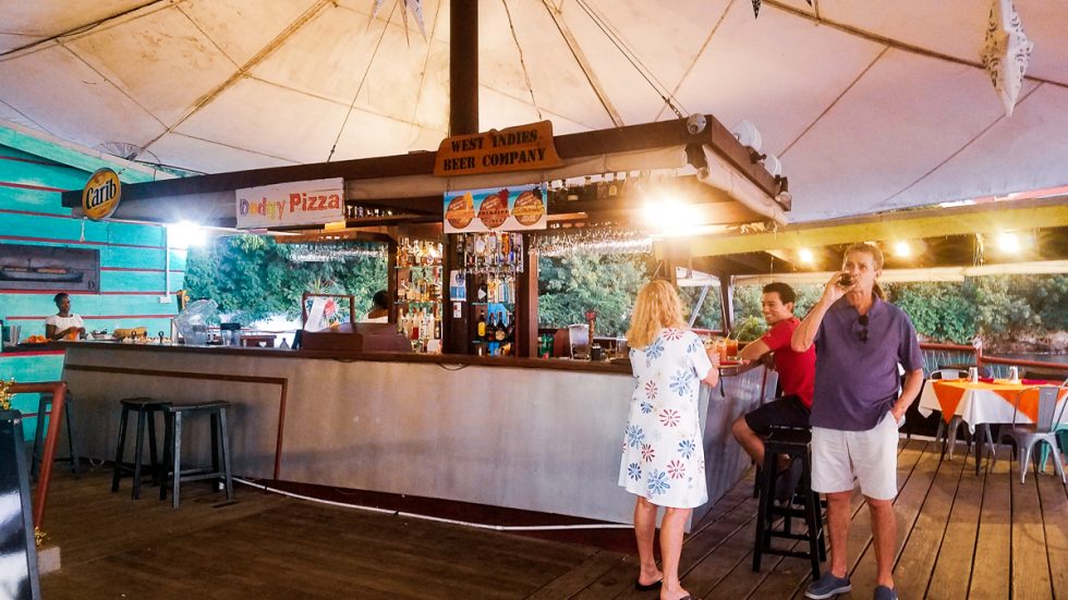 Top 12 Bars in Grenada: Guide to the Best Drinking Spots