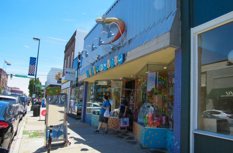 A Local’s Guide for fun things to do in Richmond, VA - Map Included